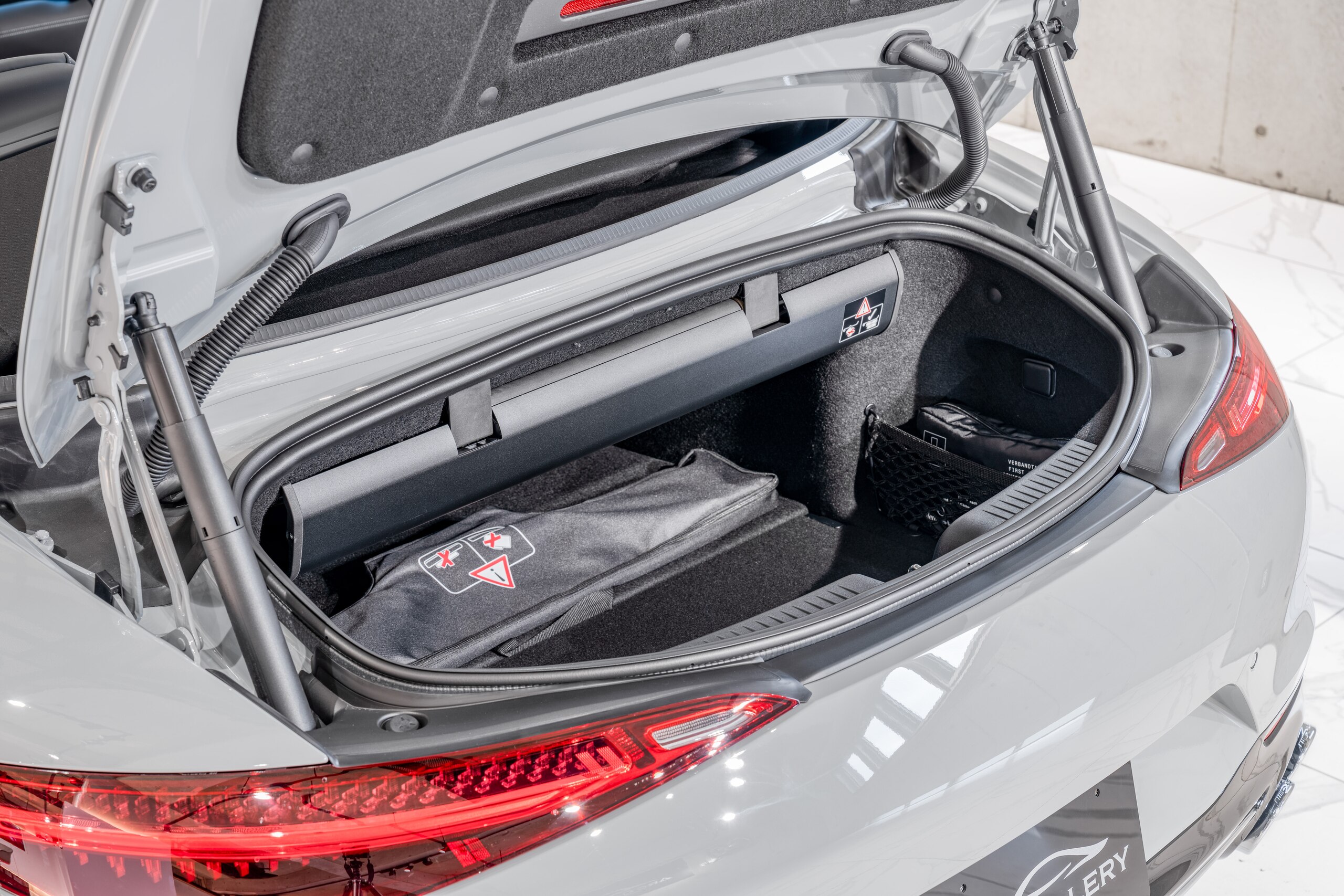 メルセデスAMG SLクラス SL43(BSG搭載モデル) 左Hの車両詳細｜アークギャラリー｜オフィシャルサイト